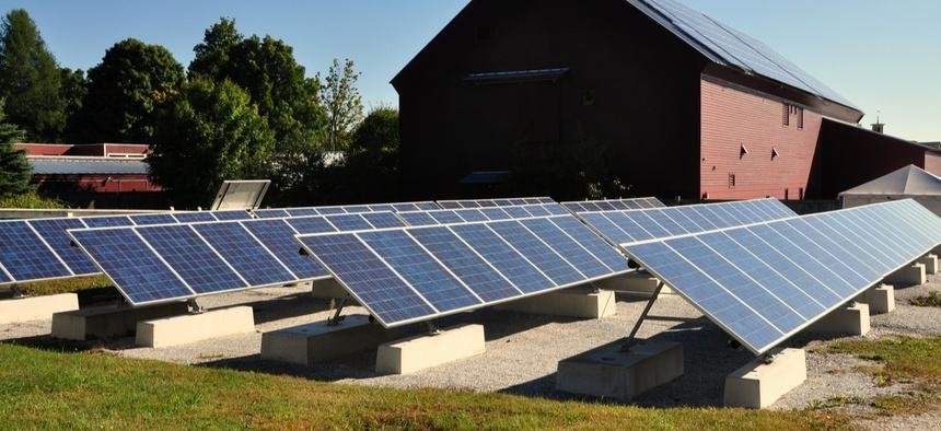 How to design a customized PV energy storage system for a family home ...